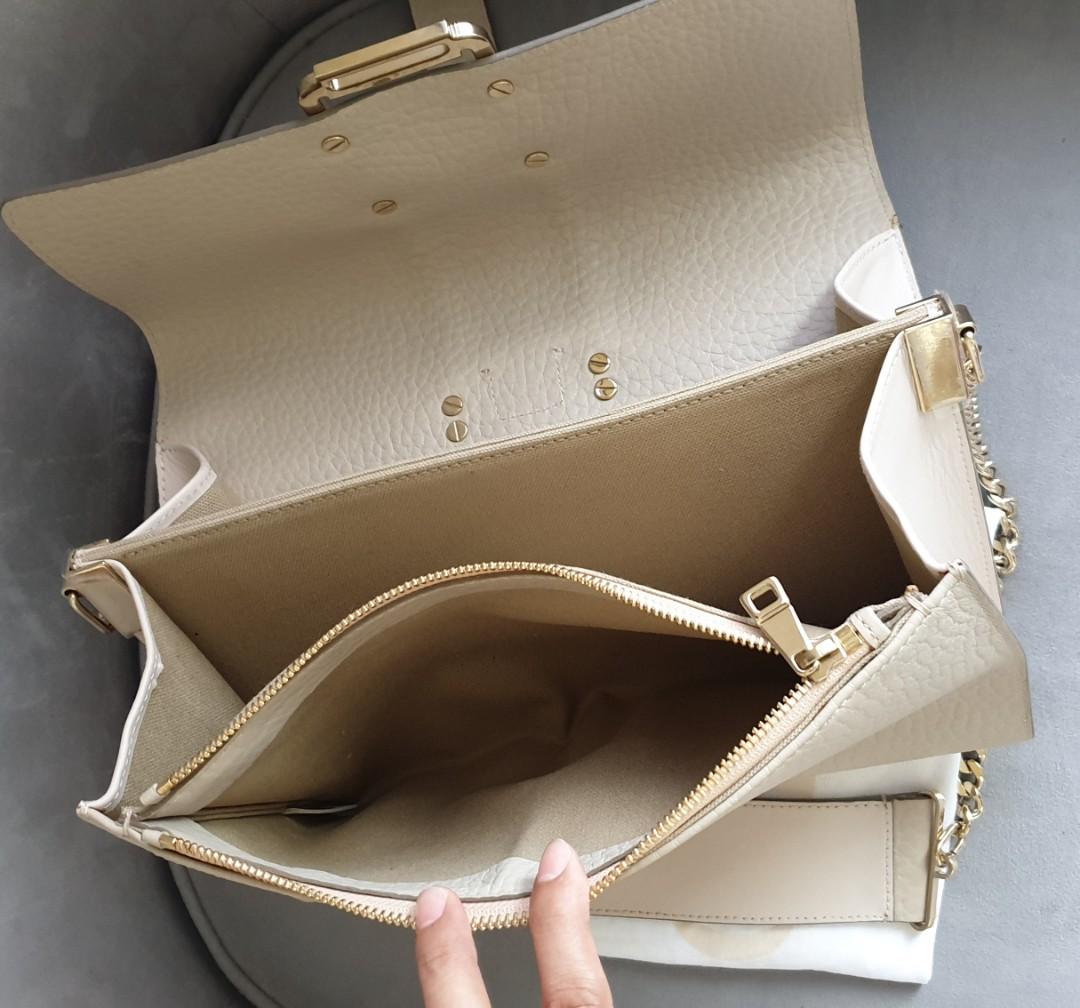 Chloe Bronte Sandshell Bag, Women's Fashion, Bags & Wallets, Shoulder ...