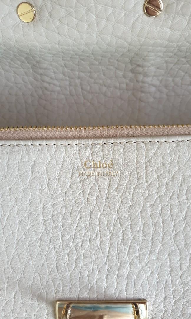 Chloe Bronte Sandshell Bag, Women's Fashion, Bags & Wallets, Shoulder ...