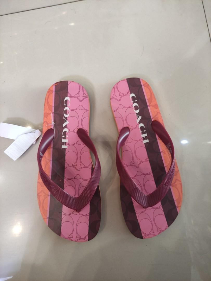 Coach Slippers US6, Women's Fashion, Footwear, Slippers and slides on ...