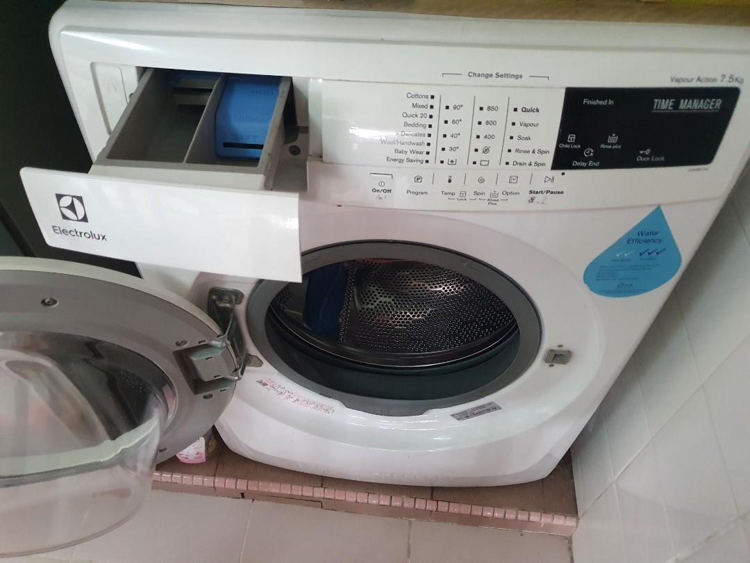 Electrolux washing machine, TV & Home Appliances, Washing Machines and ...