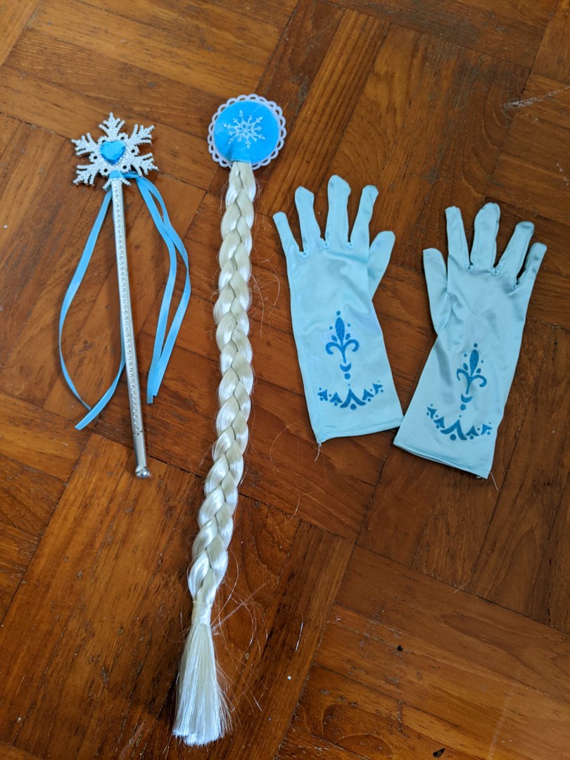 Elsa Frozen Accessories, Babies & Kids, Babies & Kids Fashion on Carousell