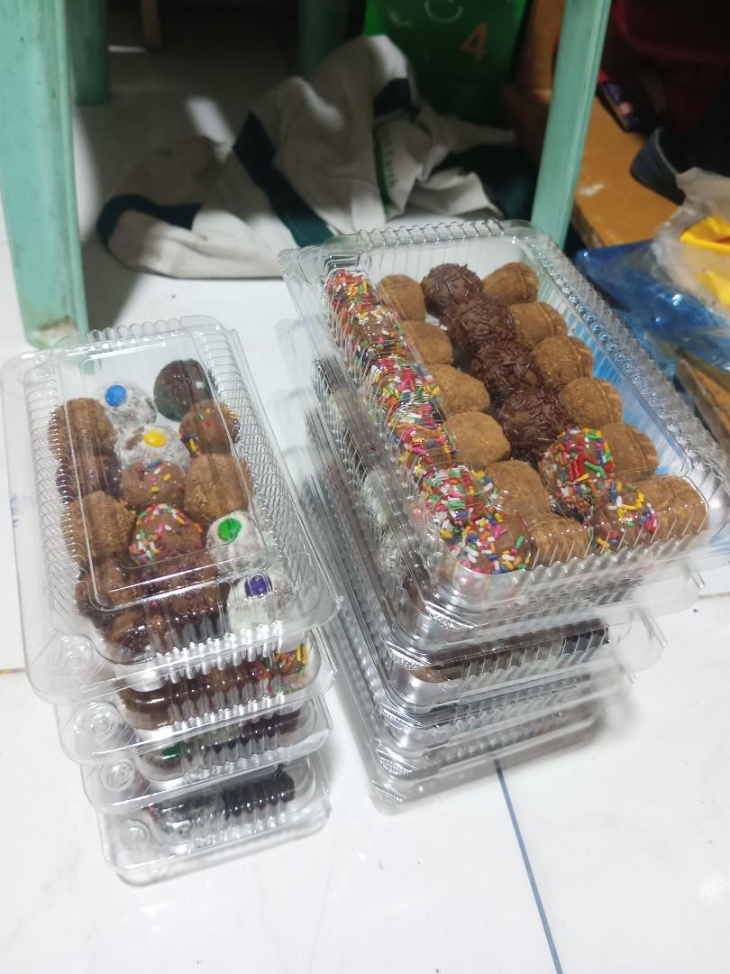 Graham balls and Cream-O balls, Food & Drinks, Homemade Bakes on Carousell