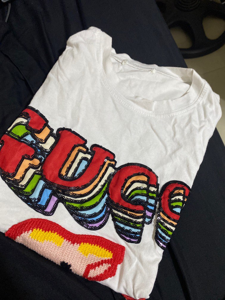 Gucci Top ( Semi Crop ) Shirt Gucci, Women's Fashion, Tops, Shirts on ...