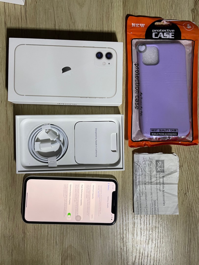 iPhone 11 FU 64GB (Good as new w/ receipt), Mobile Phones & Gadgets ...