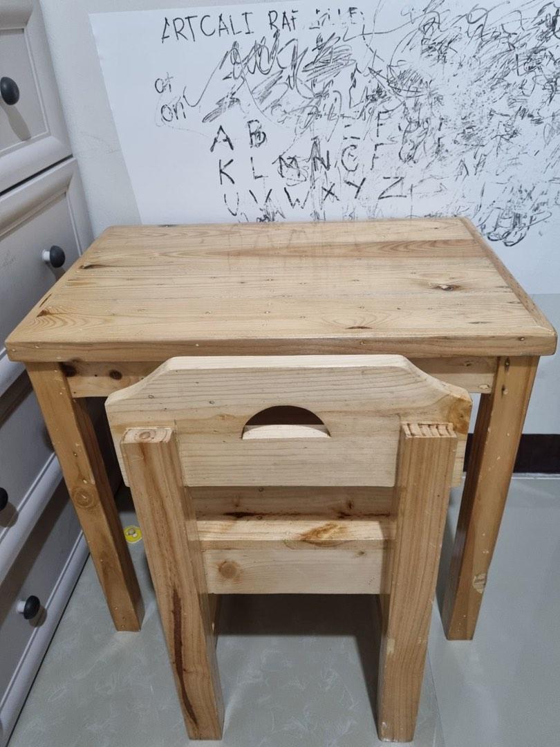 Kids table and chair Palochina, Babies & Kids, Baby Nursery & Kids ...