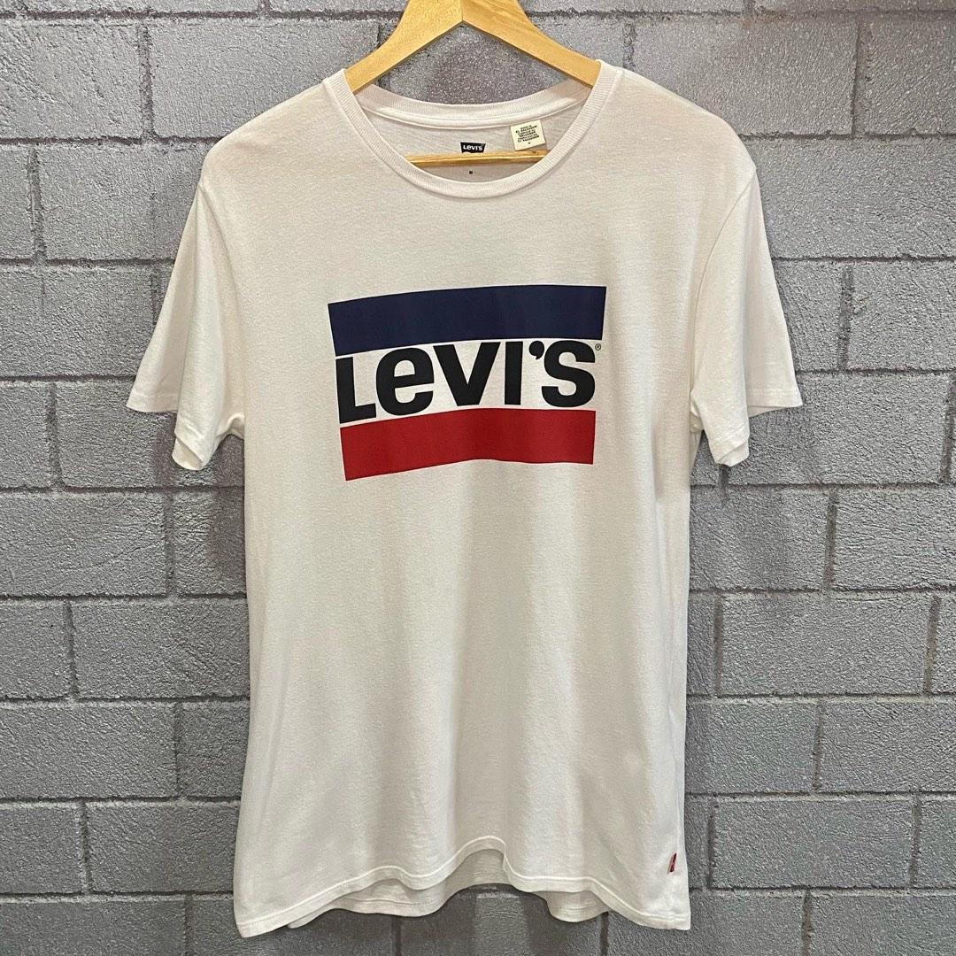 Levi's Crew Logo, Men's Fashion, Tops & Sets, Tshirts & Polo Shirts on ...
