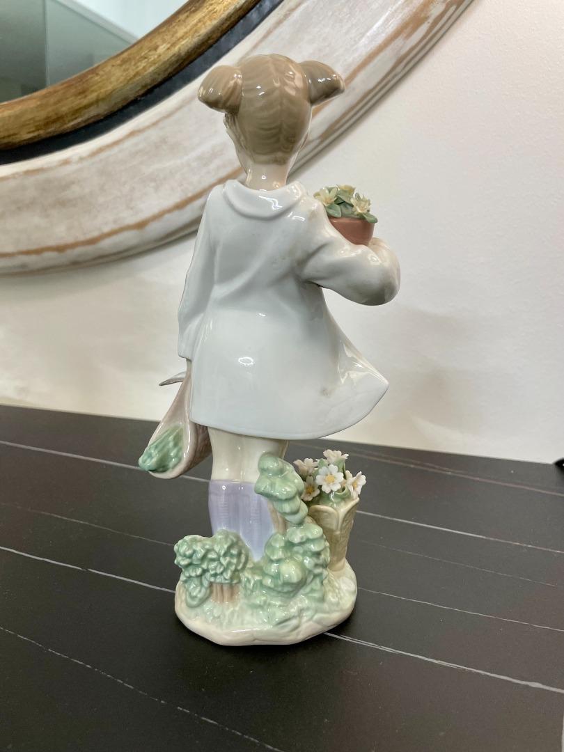 Lladro - Spring Figurine, Hobbies & Toys, Memorabilia & Collectibles ...