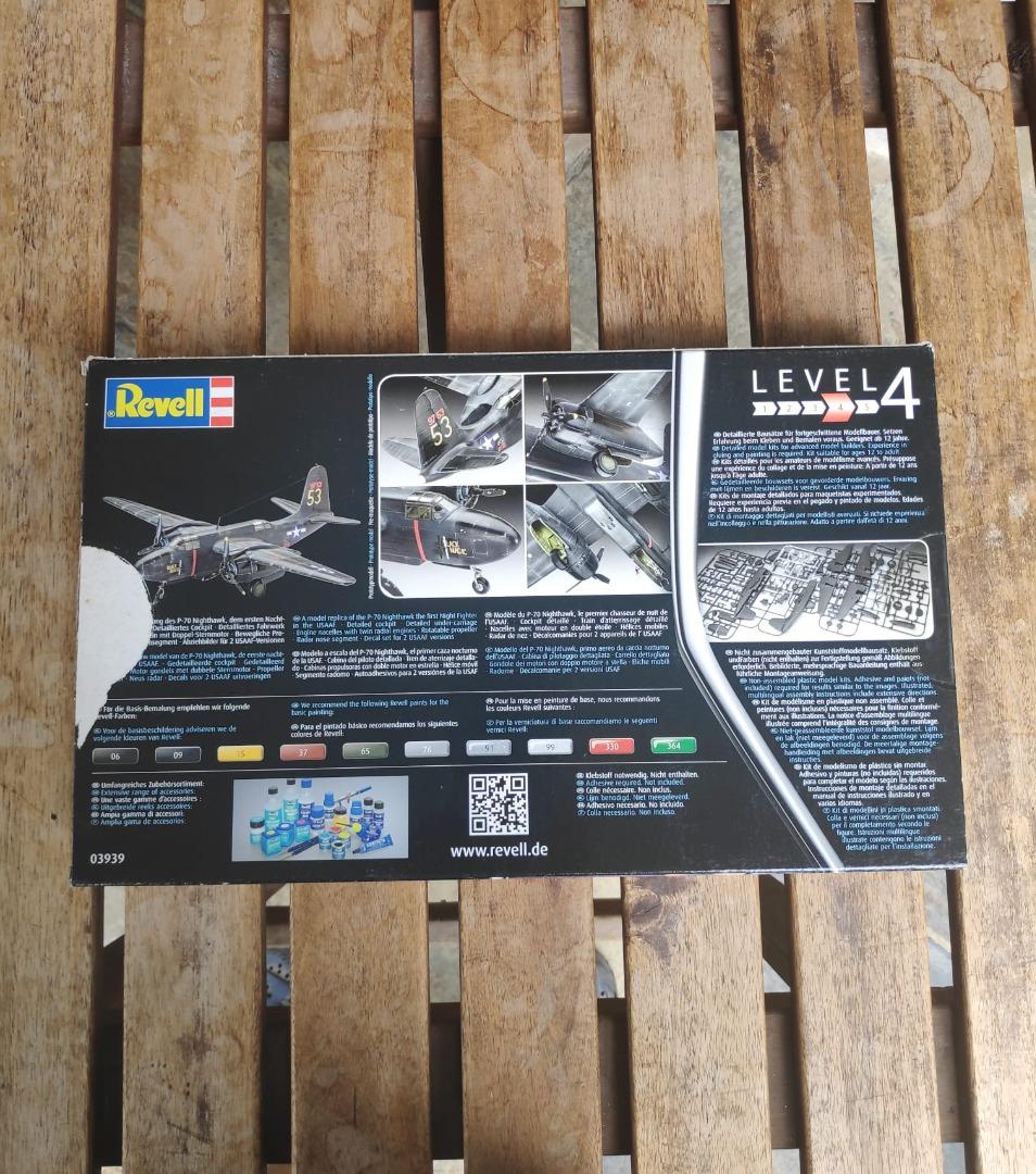 Revell Aircraft Hobby Model Kits - Lockheed P-70 Nighthawk. Level 4 (1/ ...