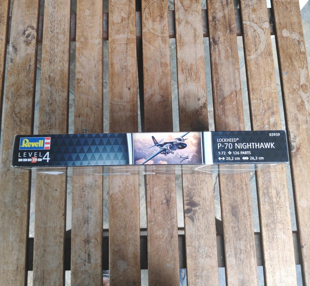 Revell Aircraft Hobby Model Kits - Lockheed P-70 Nighthawk. Level 4 (1/ ...