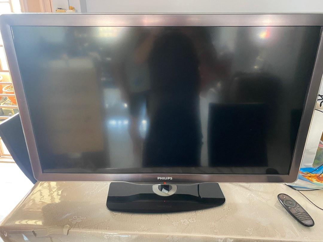 Philips 45” TV, TV & Home Appliances, TV & Entertainment, TV on Carousell