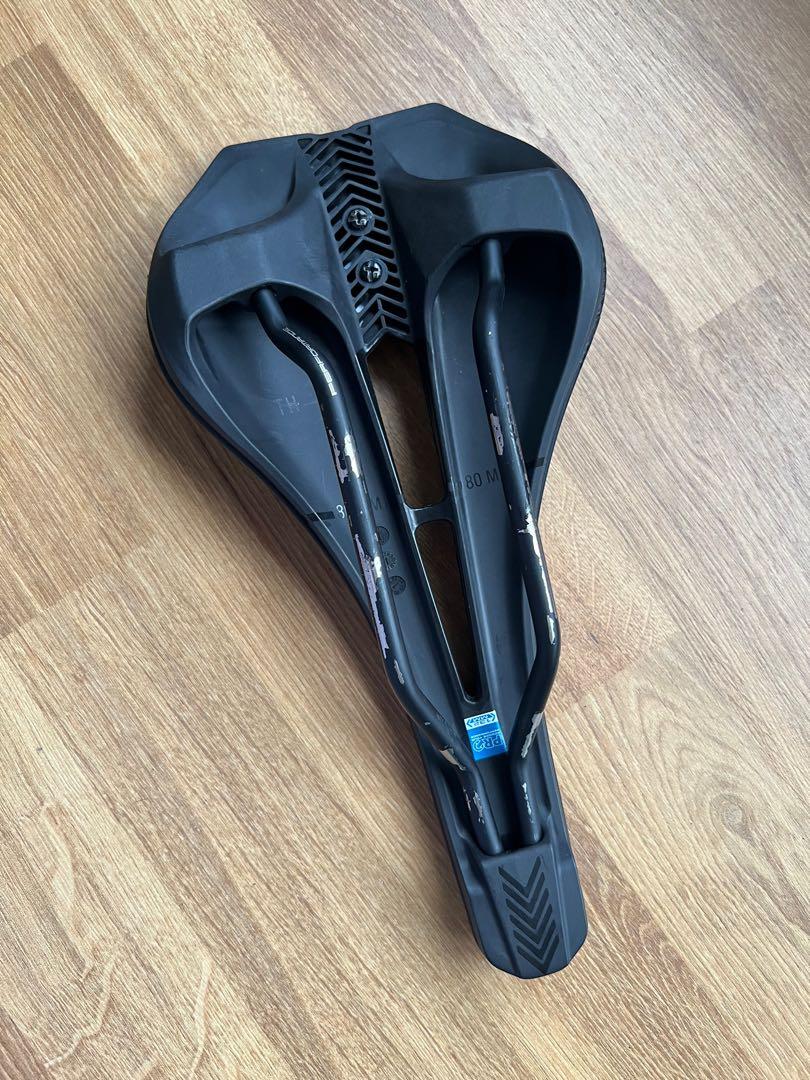 Shimano Pro Turnix Performance Saddle 132mm, Sports Equipment, Bicycles ...