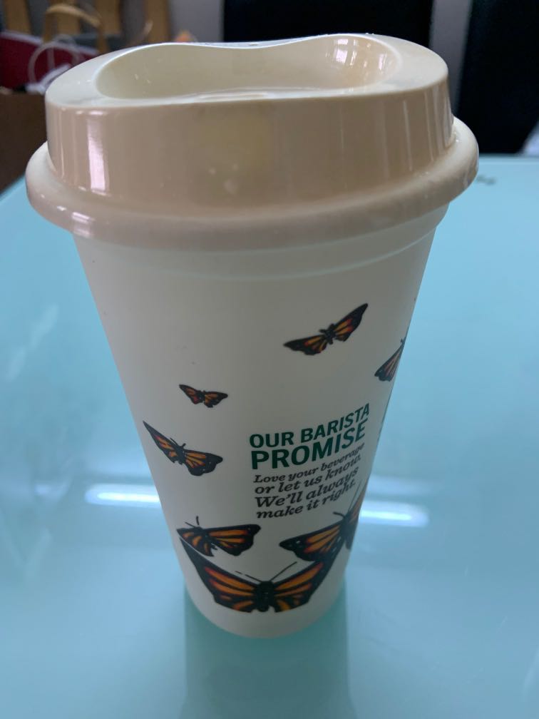 Starbucks butterfly cup, 傢俬＆家居, 廚具和餐具, 廚水杯、水壺 - Carousell