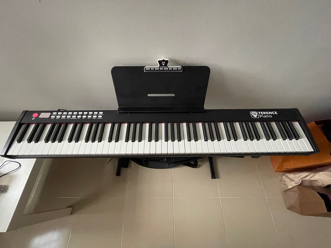 Terence Digital Piano Keyboard 88 Keys, Hobbies & Toys, Music & Media, Musical Instruments on ...