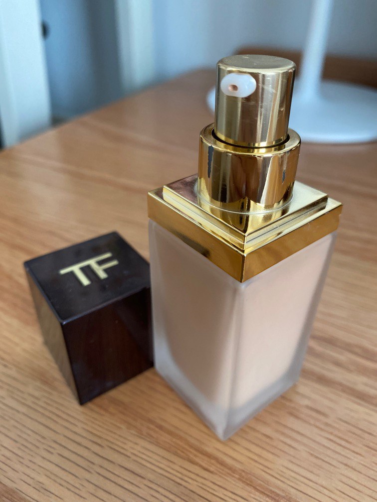 TF Tom Ford Traceless Foundation 2.0 Buff, Beauty & Personal Care, Face ...