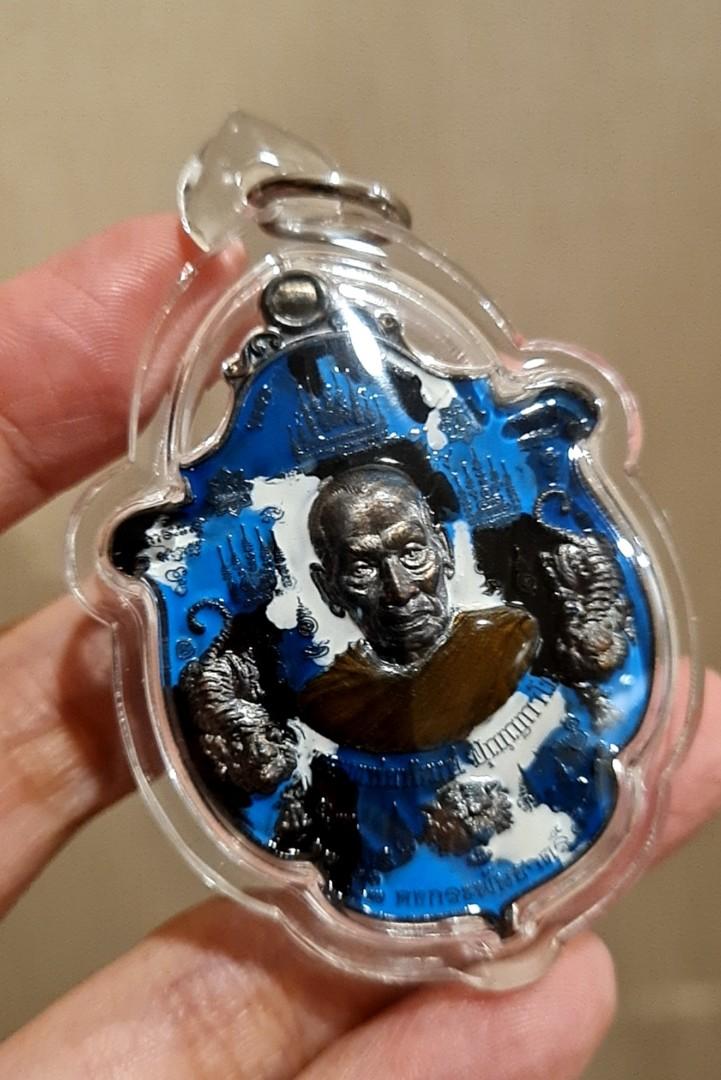 Thai amulet rian Kom Payak Special Box , Code Pised, white box Lp Phat ...