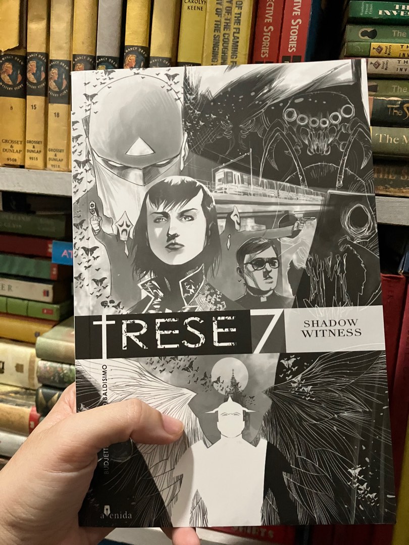 Trese 7: Shadow Witness, Hobbies & Toys, Books & Magazines, Comics ...