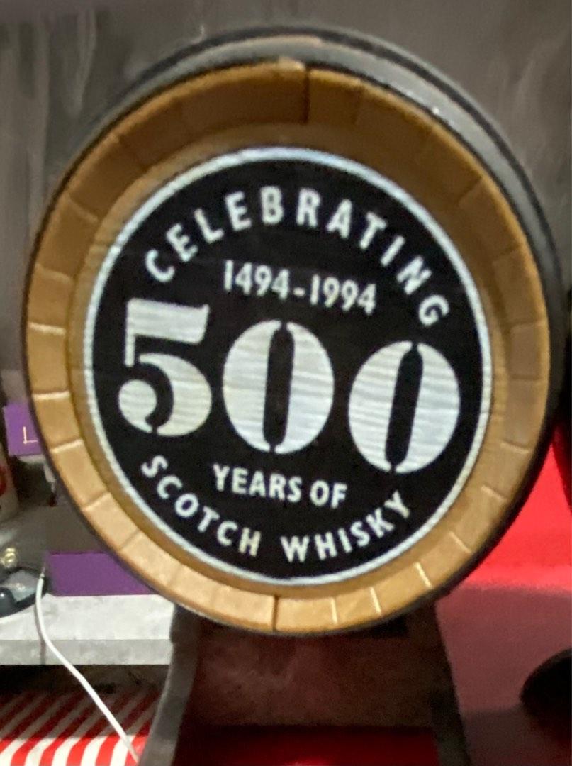 Whisky in vintage mini barrels, Food & Drinks, Beverages on Carousell