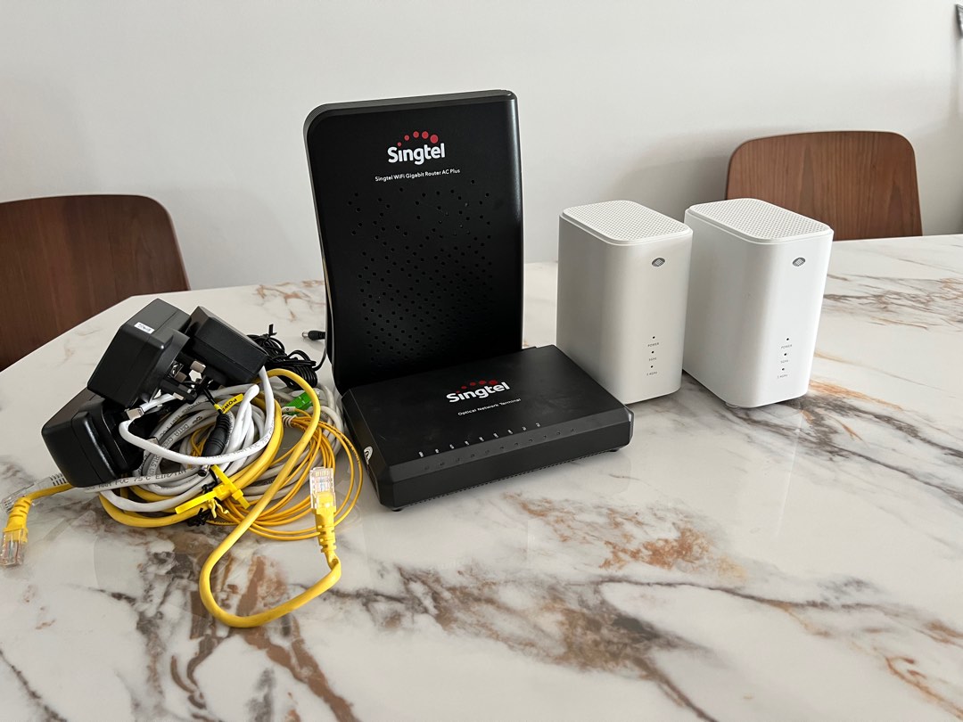 WiFi Gigabit router, Optical Network Terminal and Askey 5100, Computers ...