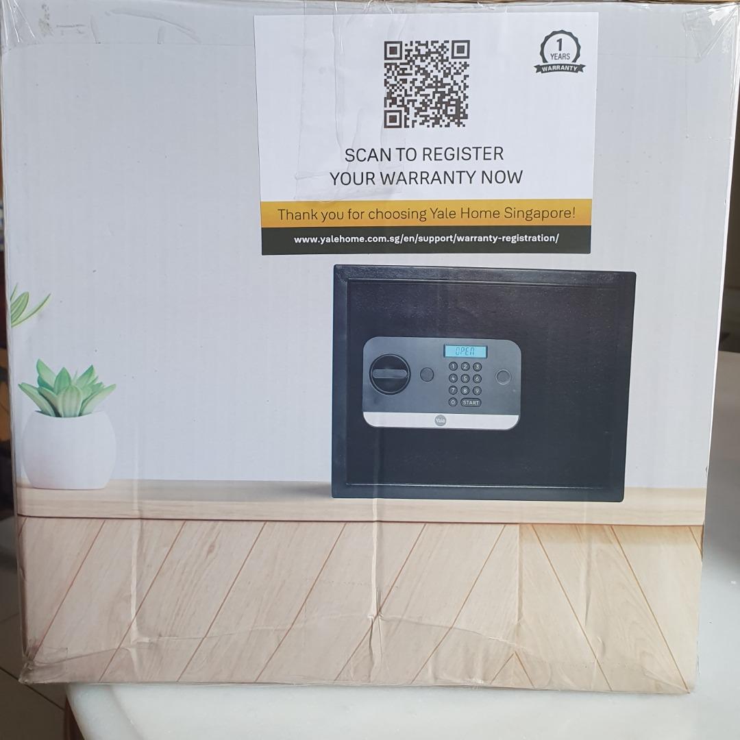 Yale Stellar Safe 250/DB2, Furniture & Home Living, Security & Locks ...