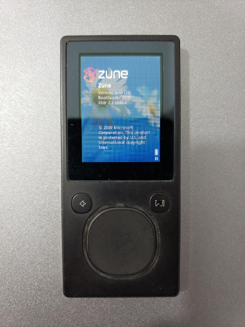 Zune 4GB 2nd Gen Microsoft, Audio, Portable Music Players on Carousell