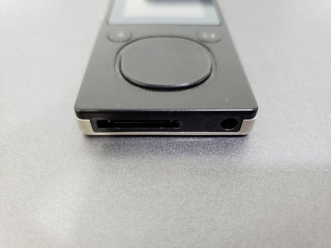 Zune 4GB 2nd Gen Microsoft, Audio, Portable Music Players on Carousell