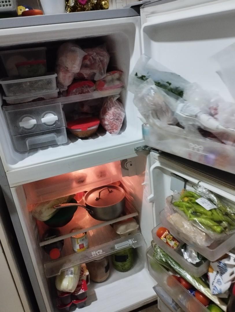 6.3 Cubic REF Freezer Electrolux refrigerator 2 door, TV & Home ...