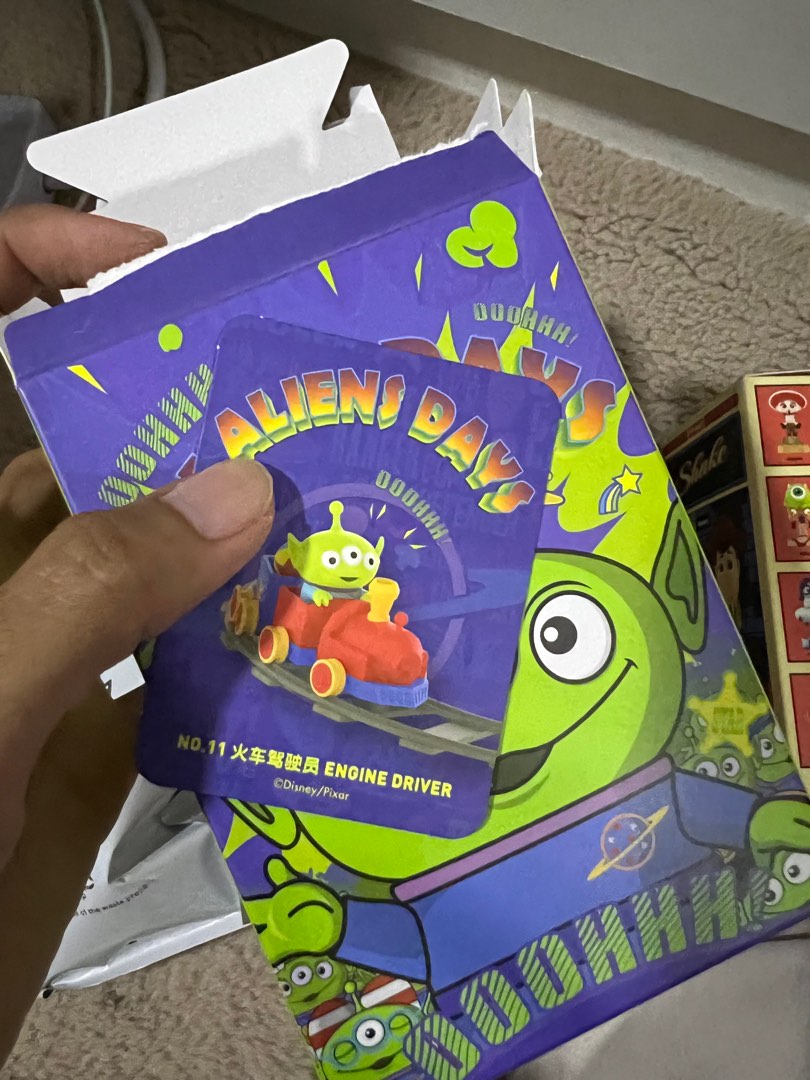 Alien Pop Mart, Hobbies & Toys, Memorabilia & Collectibles, Fan ...