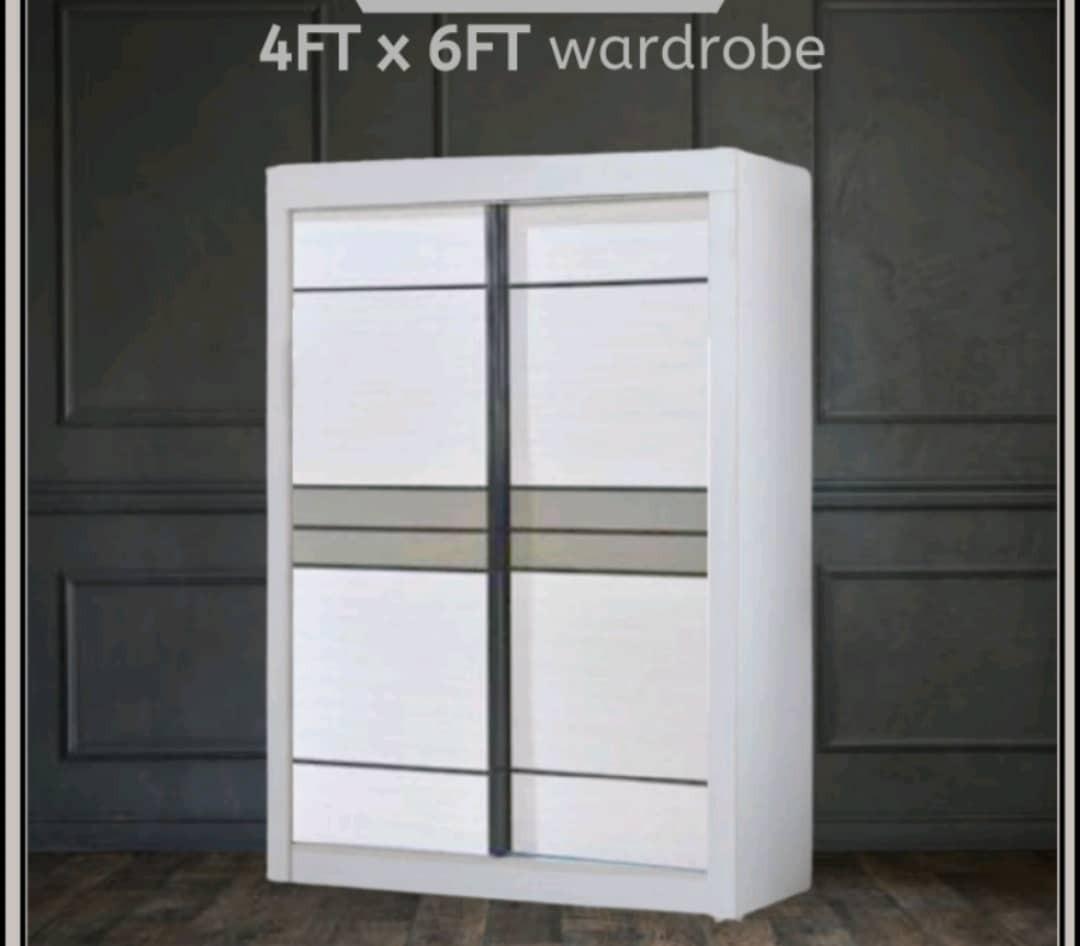 Almari Pakaian 2 pintu slinding, Furniture & Home Living, Furniture ...