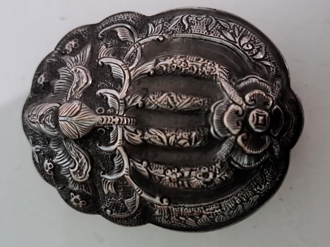 Antique Chinese Peranakan Silver Sireh Box, Hobbies & Toys, Memorabilia ...