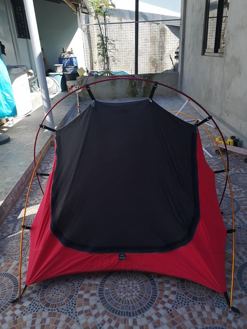 Apexus tadpole tent, Hobbies & Toys, Travel, Travel Essentials ...