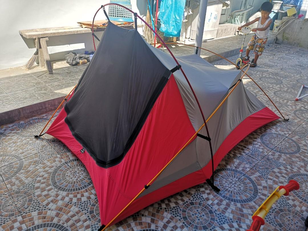 Apexus tadpole tent, Hobbies & Toys, Travel, Travel Essentials ...