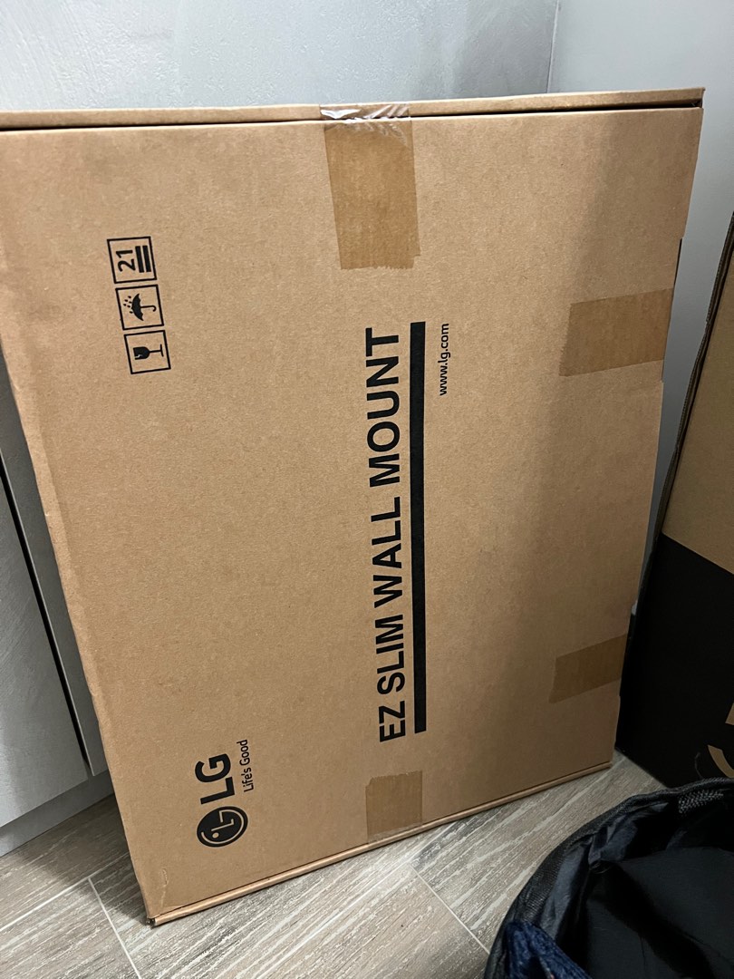 Brand new LG tv wall mount, TV & Home Appliances, TV & Entertainment ...