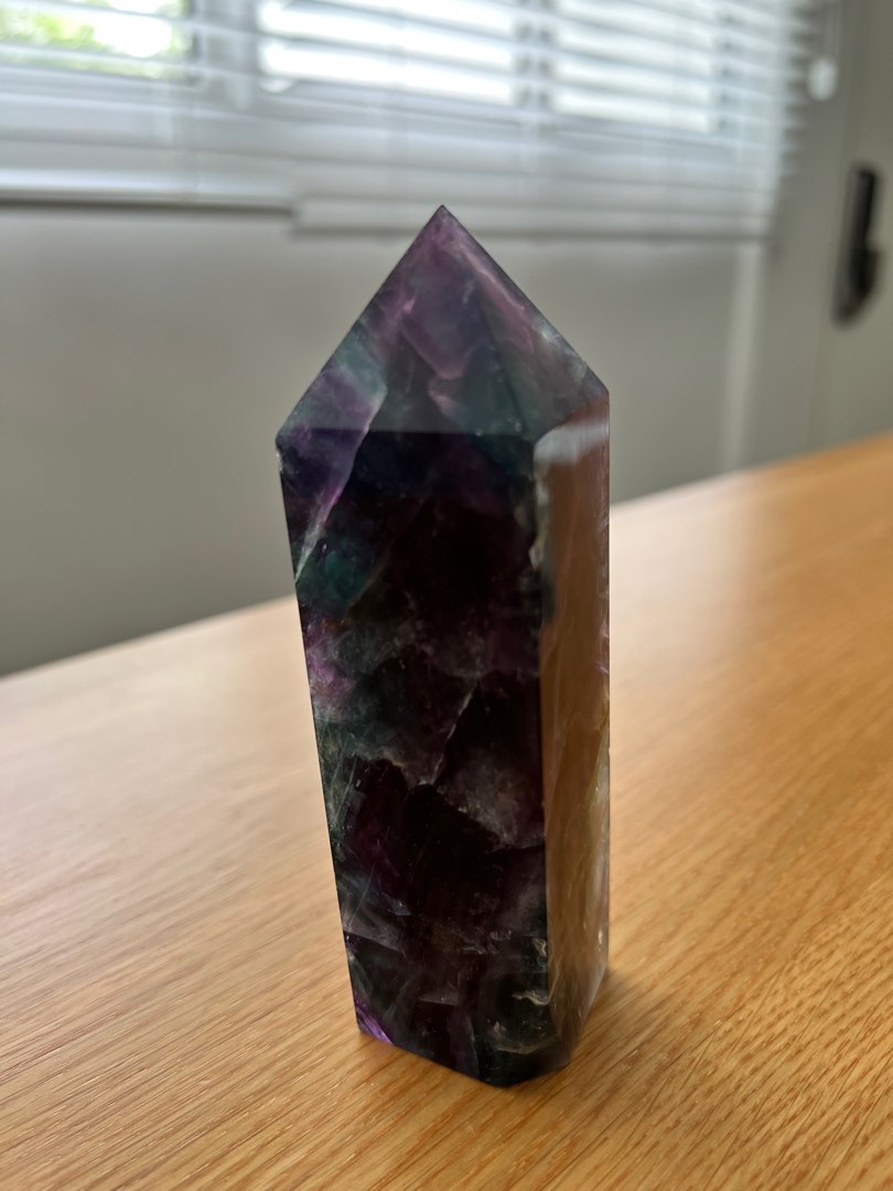 Dark Fluorite Tower, Women's Fashion, Jewelry & Organisers, Precious ...