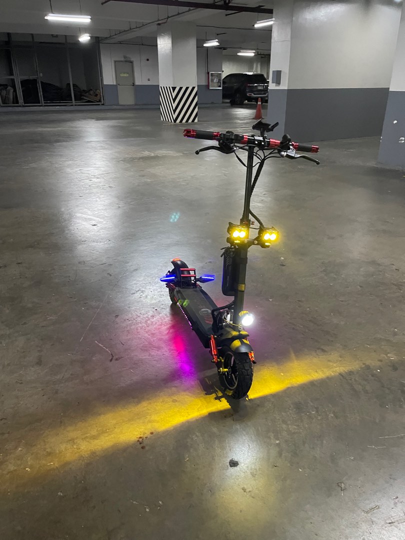 Double D electric scooter Va600, Sports Equipment, Sports & Games ...