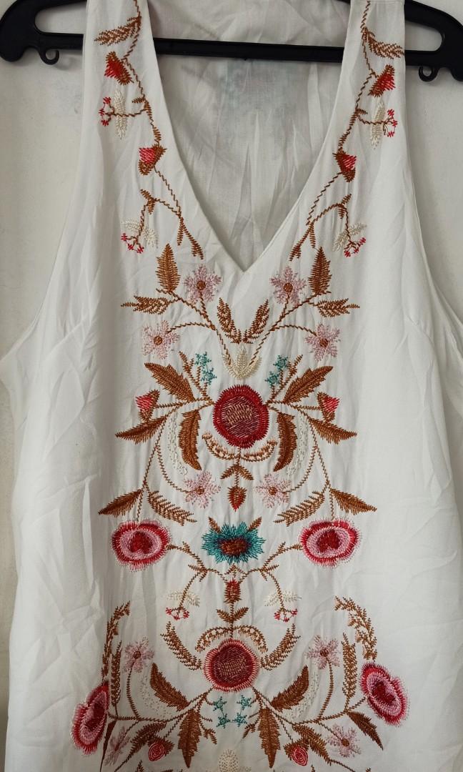 Embroidered Linen Top, Women's Fashion, Tops, Sleeveless on Carousell