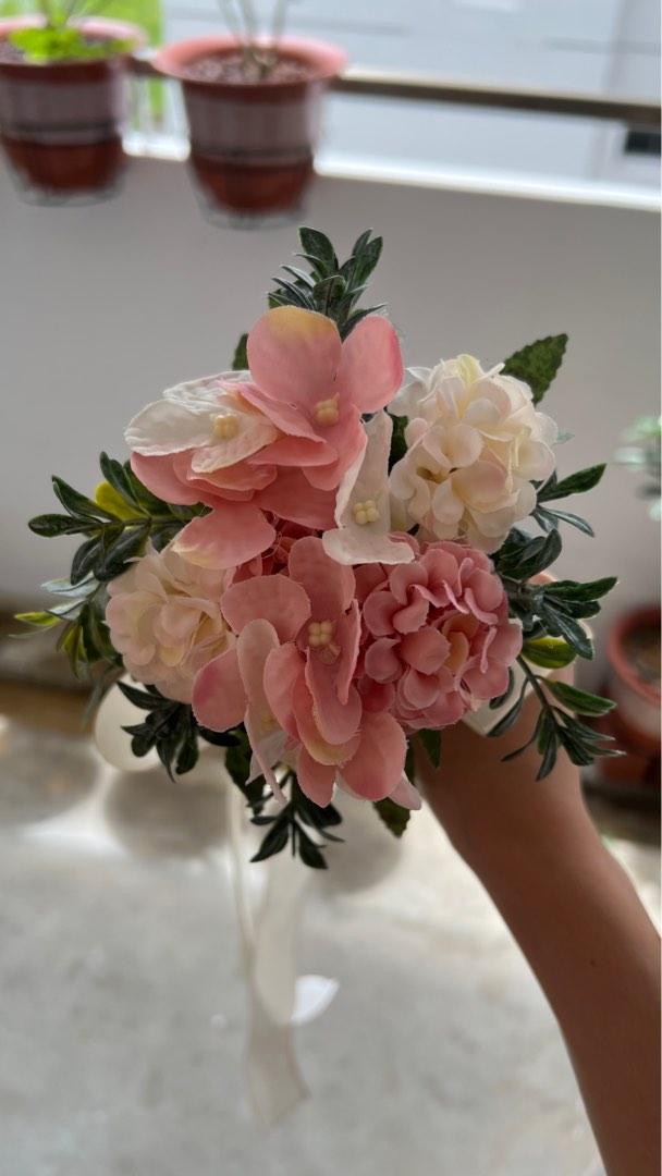 Wedding Flower Pews and/or Posies (18 pieces), Hobbies & Toys ...