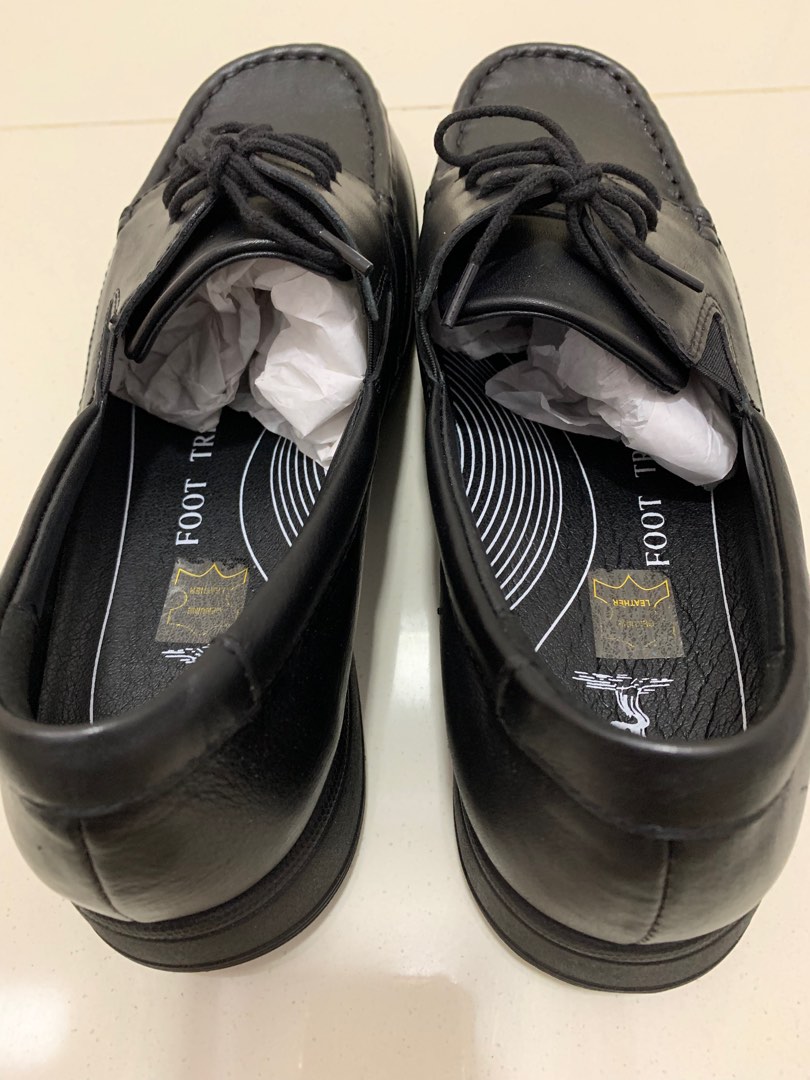 Foot tree comfortable nursing shoes, Women's Fashion, Footwear ...