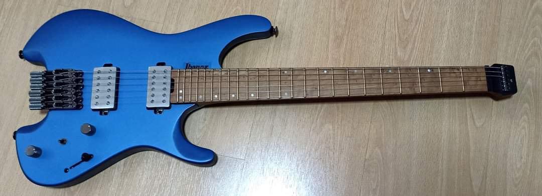Ibanez Q52 electric guitar headless Charvel Ibanez Fender Gibson ...