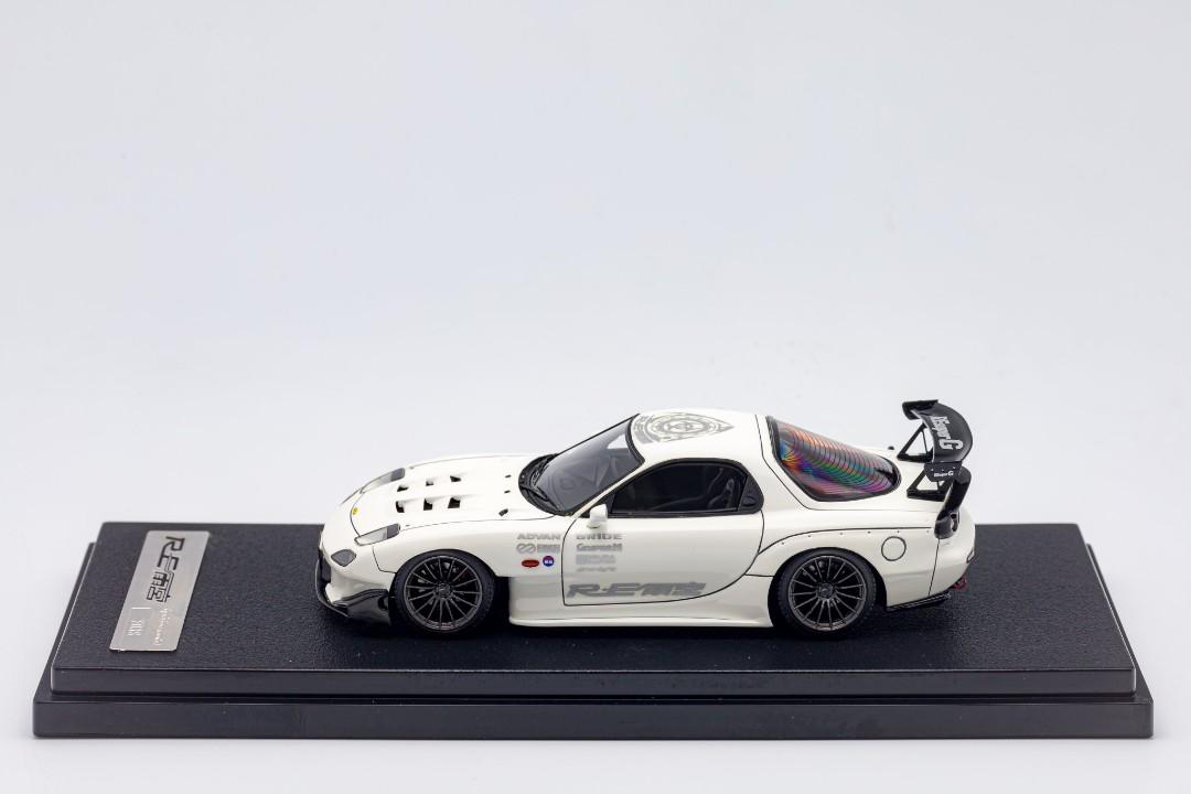IG 1/43 Mazda RX-7 (FD3S) RE Amemiya White 1340, 興趣及遊戲, 玩具 & 遊戲類 - Carousell
