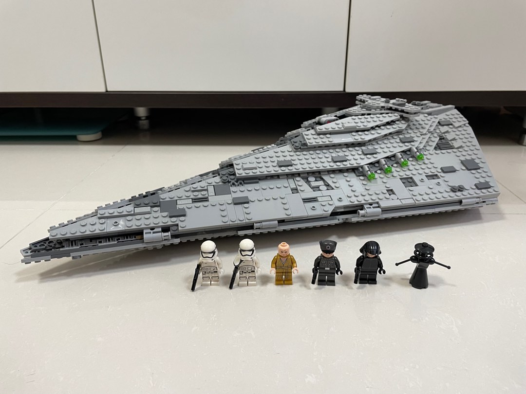 Lego Star Wars 75190 First Order Star Destroyer, 興趣及遊戲, 玩具 & 遊戲類 ...