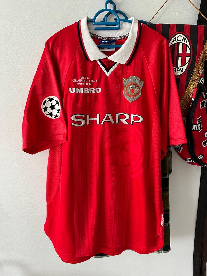 Man Utd UCL Winner Kit 99, Men's Fashion, Activewear on Carousell