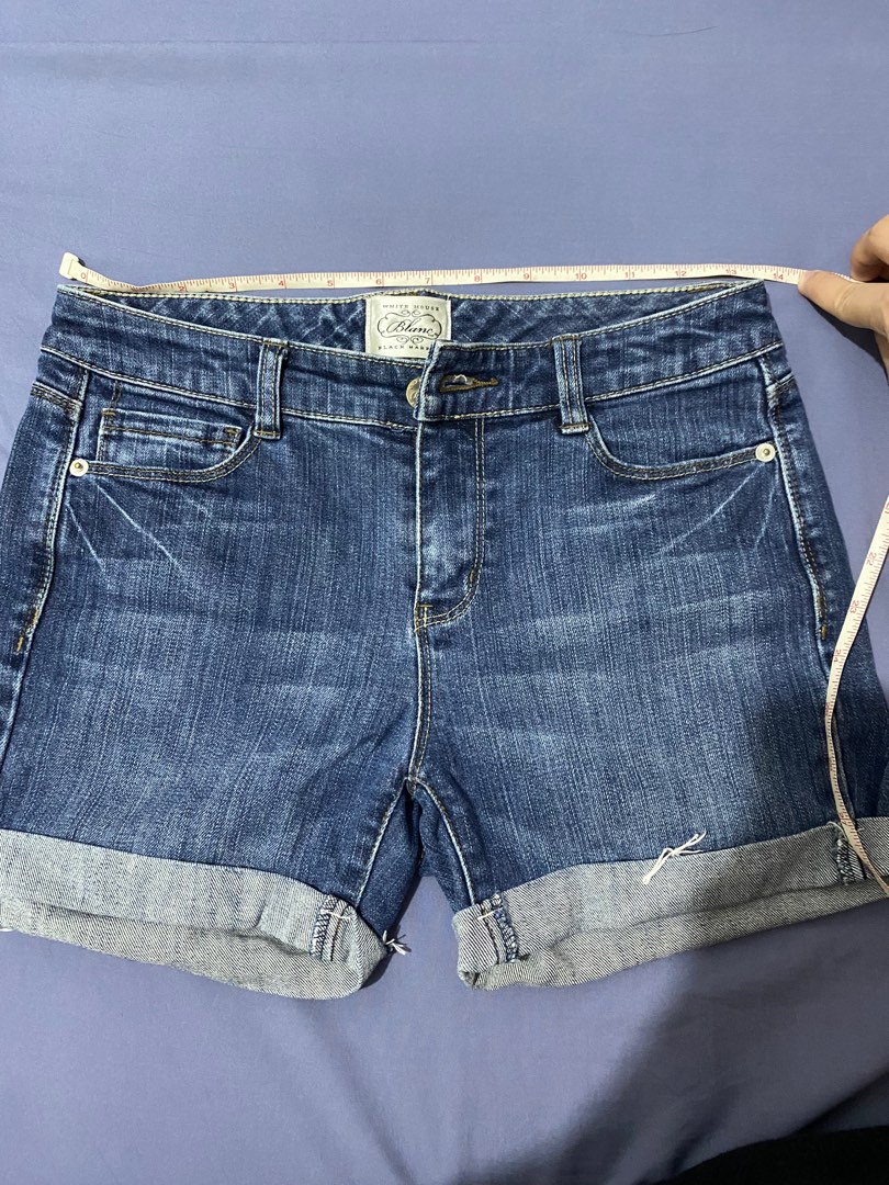 Maong short, Women's Fashion, Bottoms, Shorts on Carousell