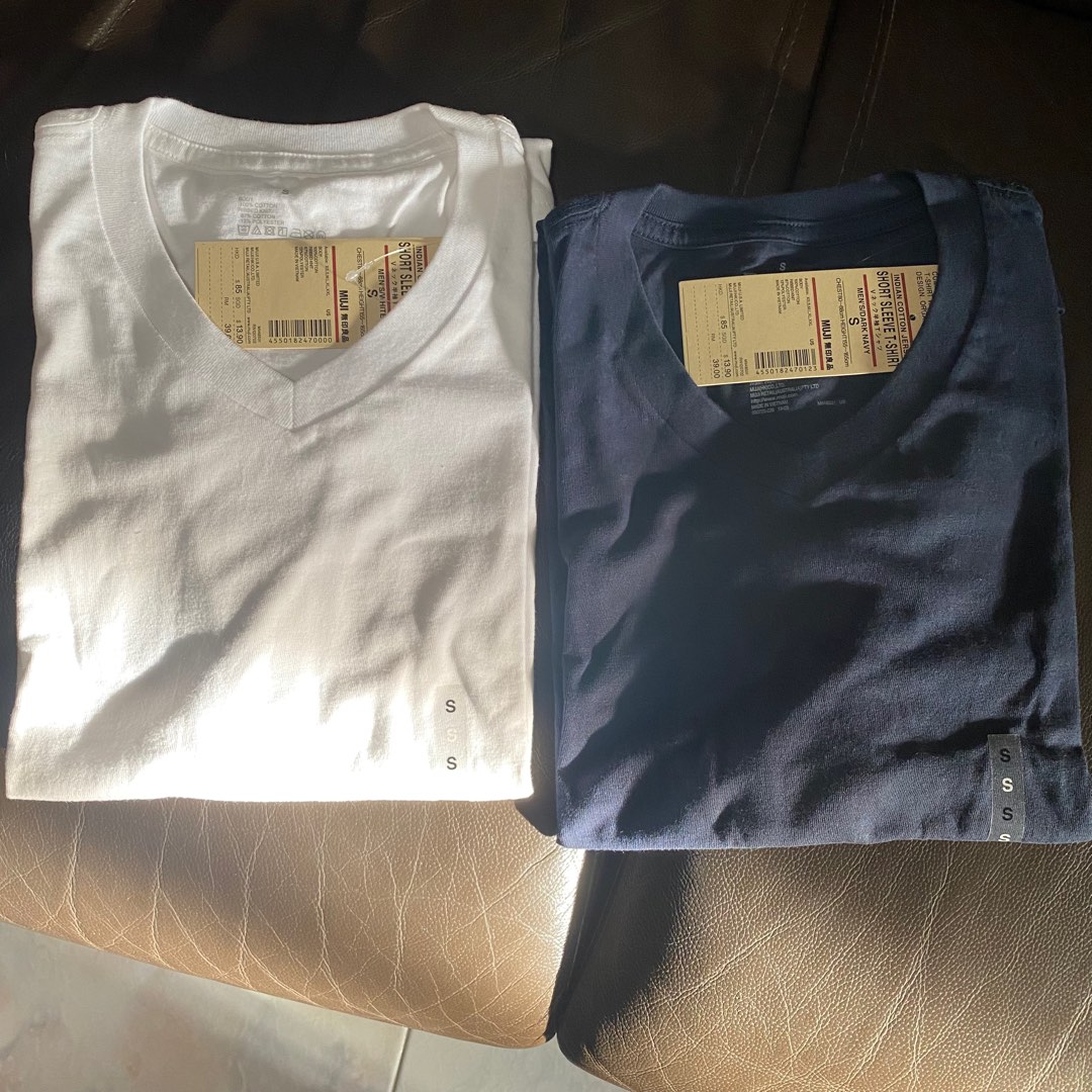 Muji V neck Tshirt, Men's Fashion, Tops & Sets, Tshirts & Polo Shirts on Carousell