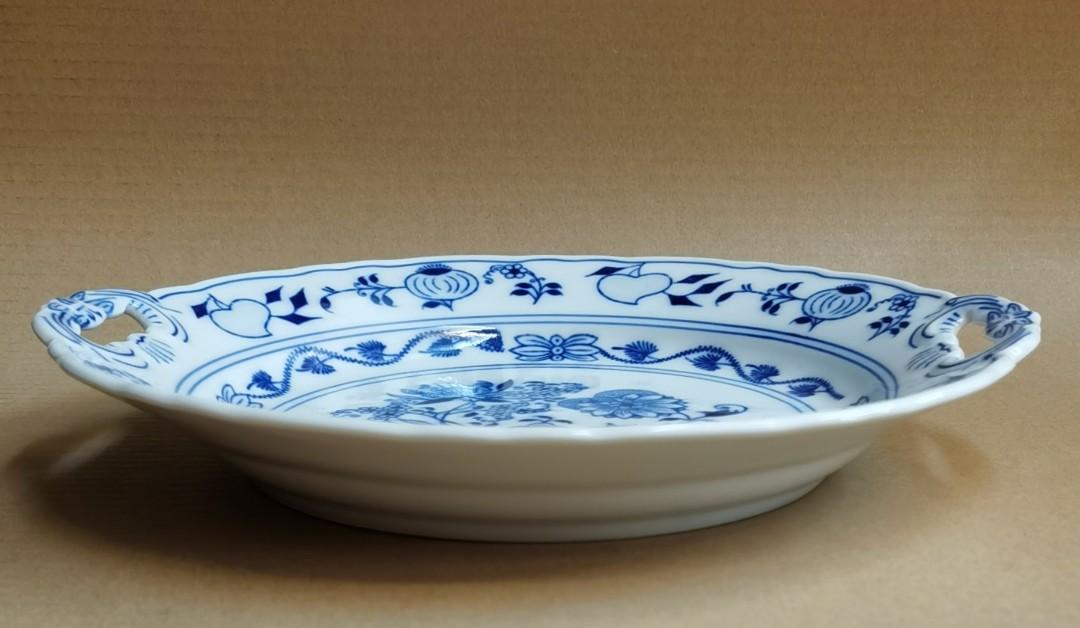 Original Bohemia Zwiebelmuster Handled Serving Platter, Furniture ...