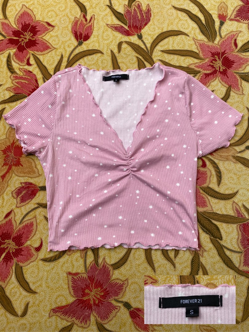 PINK TOP, Women's Fashion, Tops, Blouses on Carousell