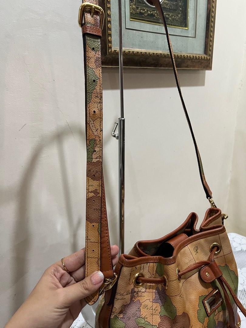 Prima Classe Map Bag, Luxury, Bags & Wallets on Carousell
