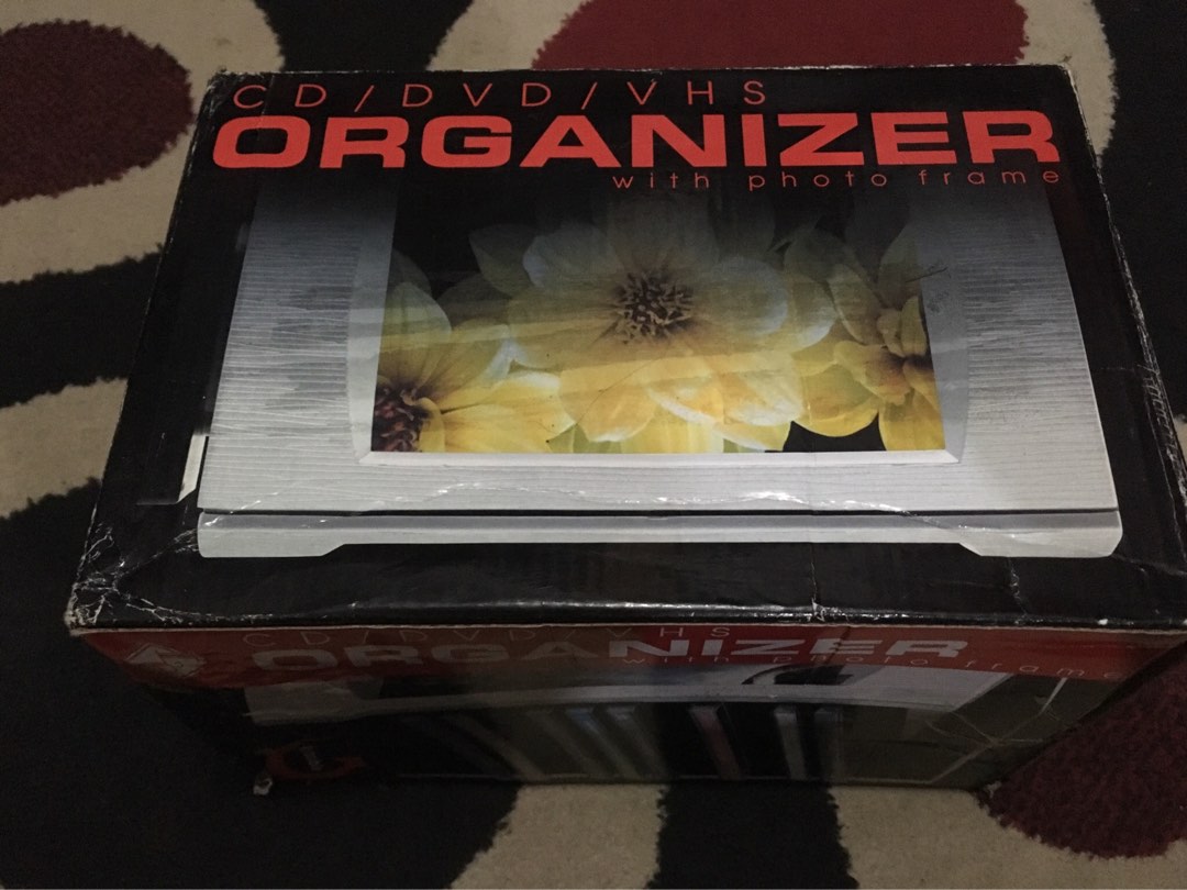 Rotating cd rack, Hobbies & Toys, Music & Media, CDs & DVDs on Carousell