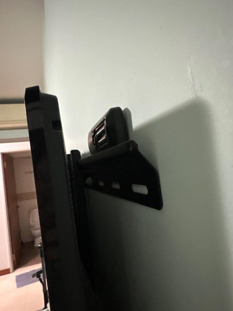 Sharp with wall mount bracket, TV & Home Appliances, TV & Entertainment ...