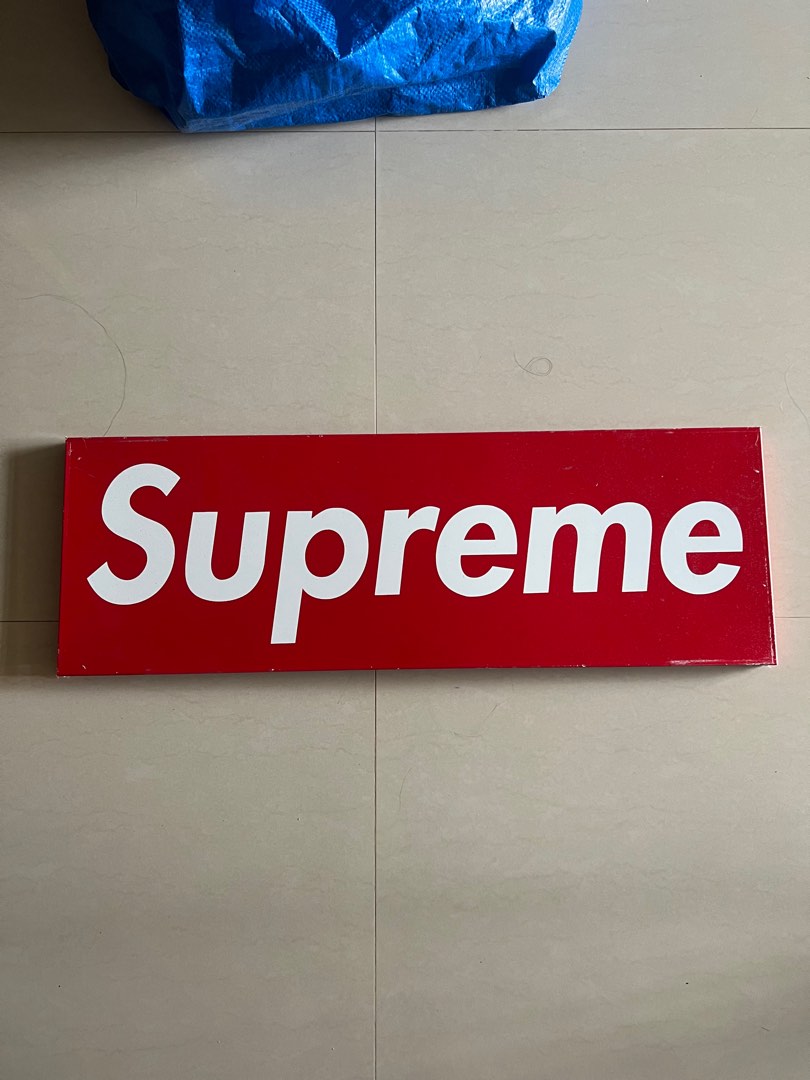 [BIG 80cm x 18cm] Supreme Metal Board Frame Signboard , Men's Fashion ...