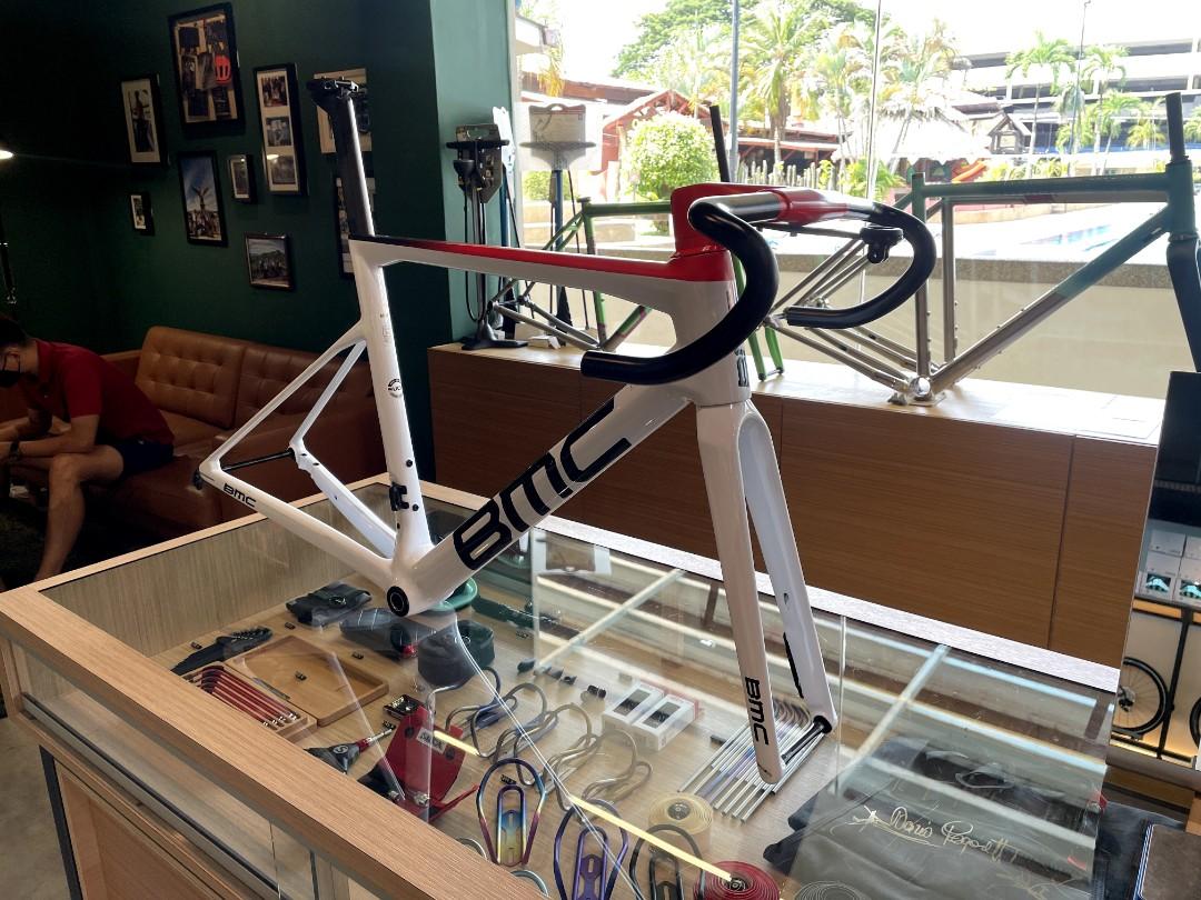 Bmc Teammachine SLR01 MOD ICS Carbon Frameset size54, Sports Equipment ...